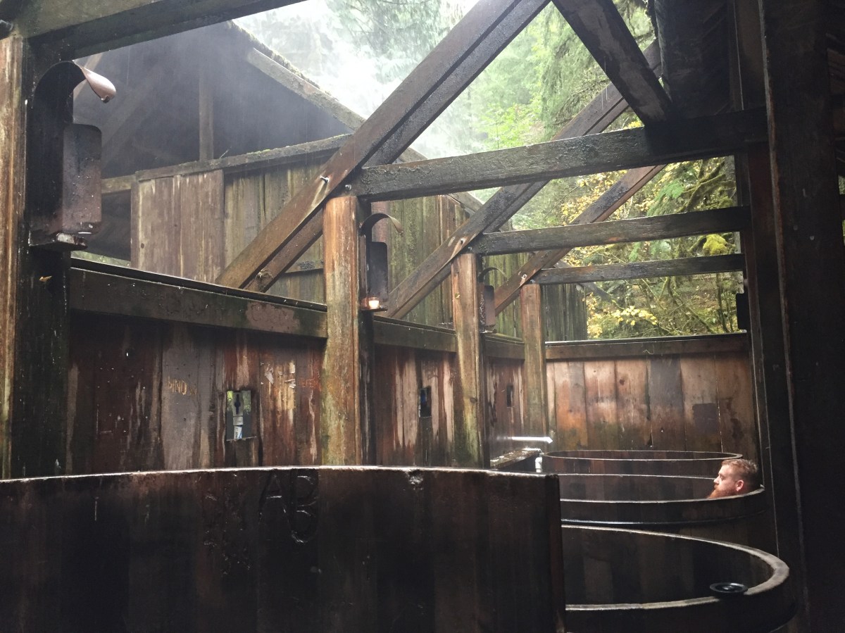 Soak at Bagby Hot Springs – BRE WANDERS